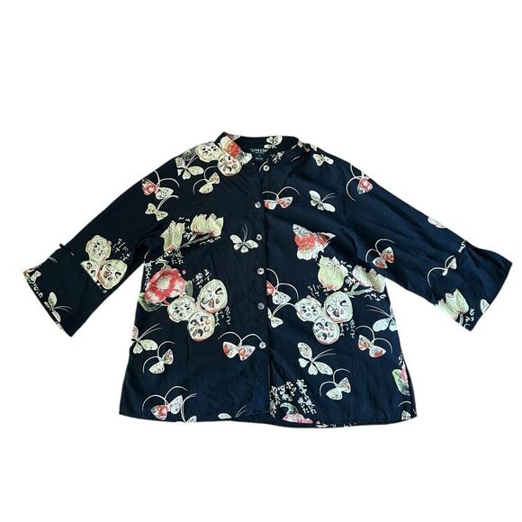 Citron | Tops | Citron Black Lotus Strawberry Butterflyprint 34 Sleeve ...